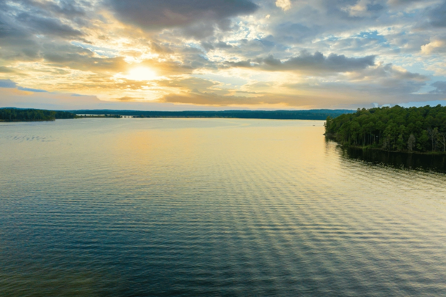 10 Best North Carolina Lake Communities
